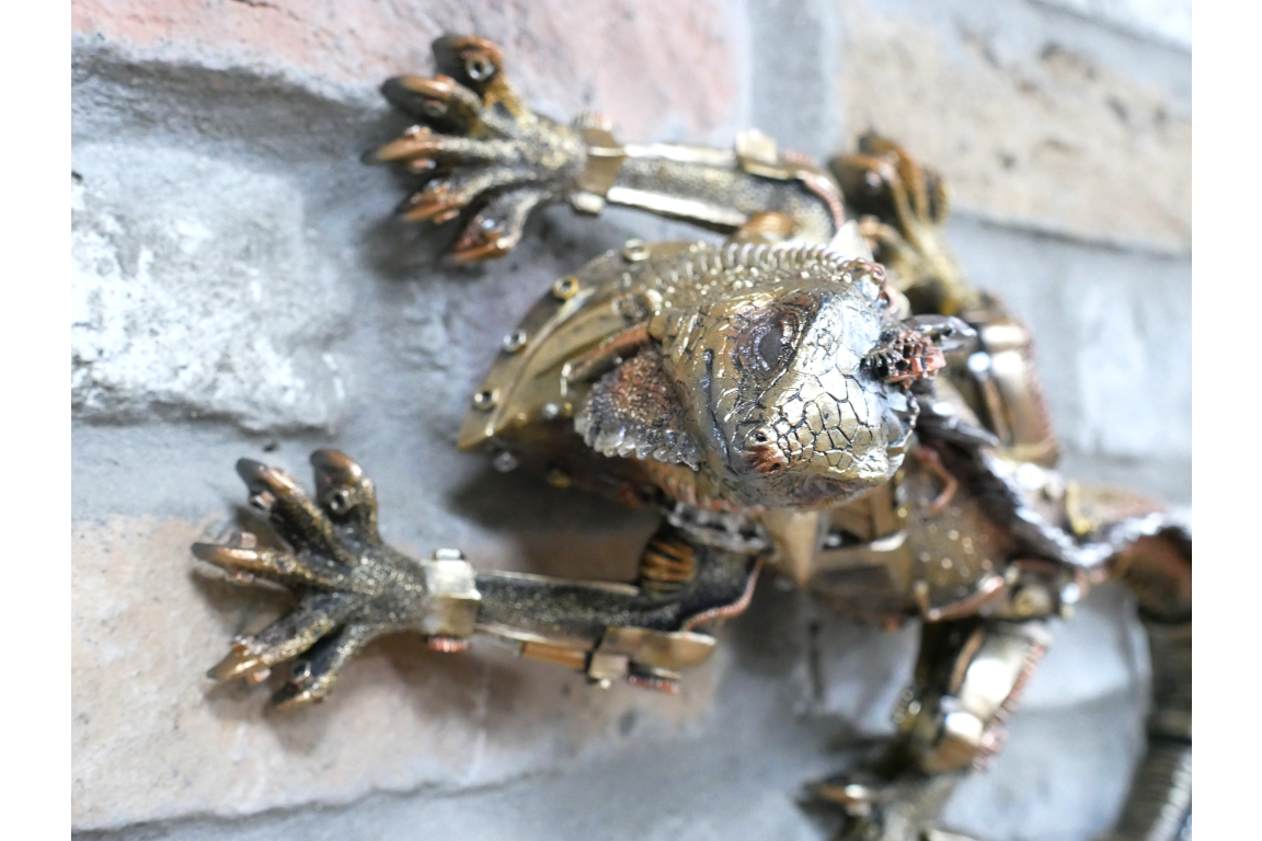 Steampunk Lizard Wall Decoration
