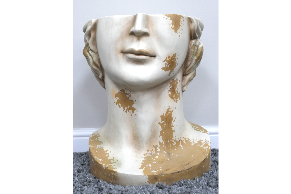 Head Side Table