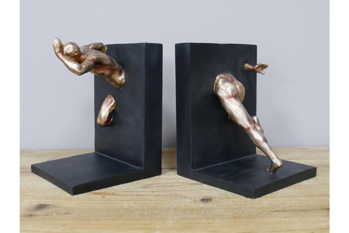 Running Man Bookends