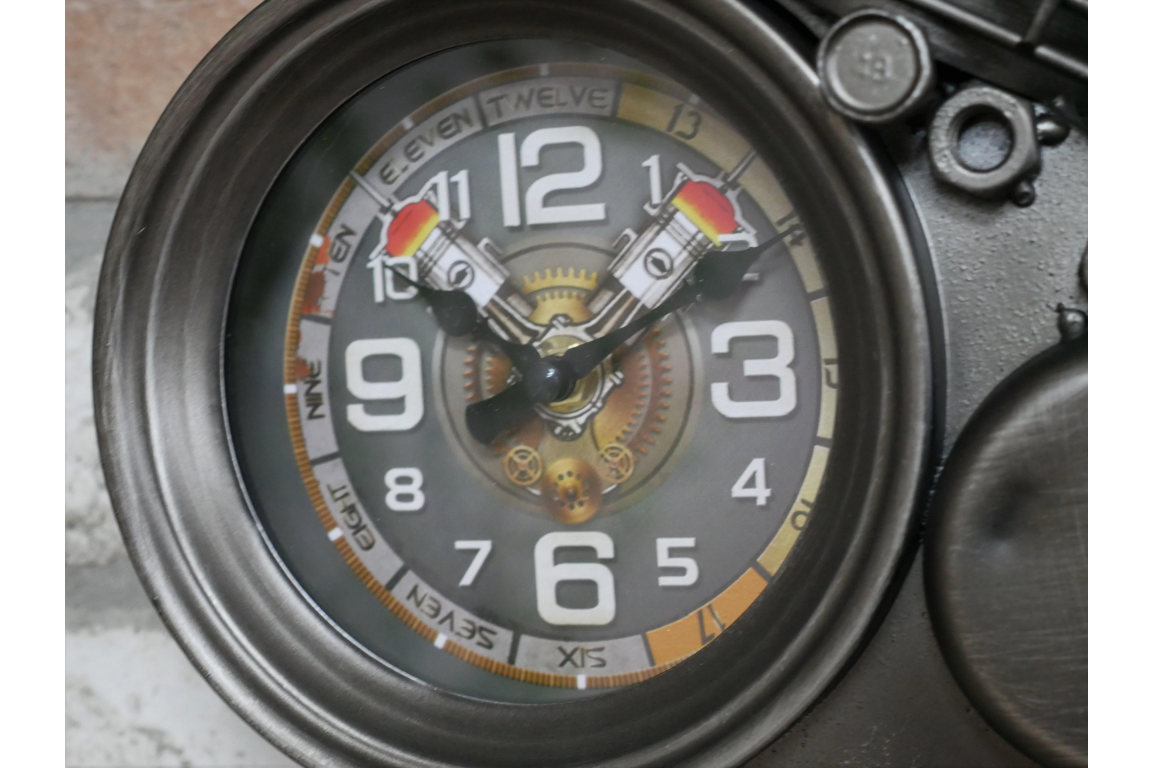 Engine Clock