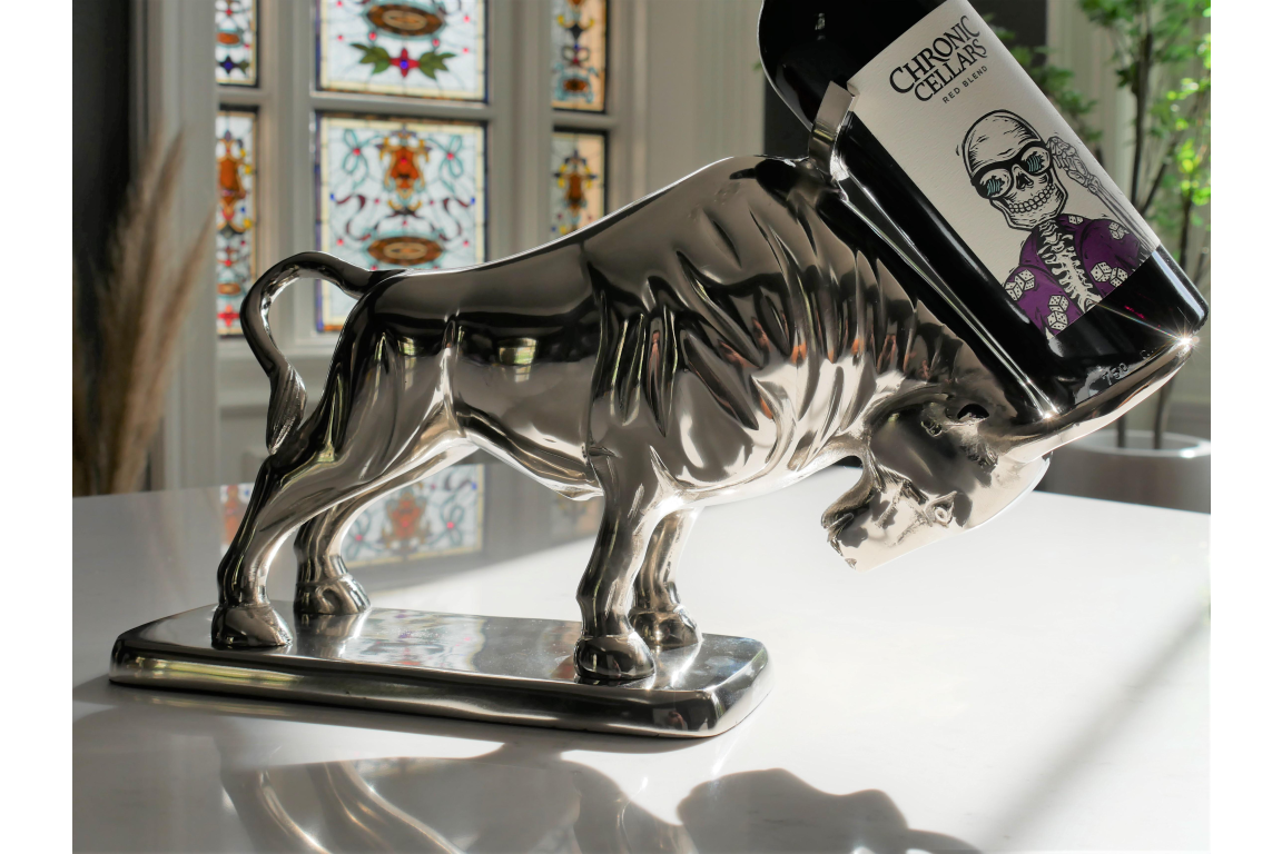Aluminum Bull Bottle Holder With Base