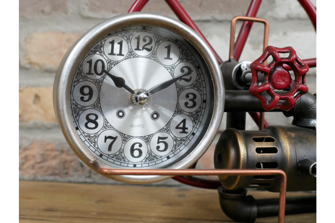 Pipe Clock / Coin Bank