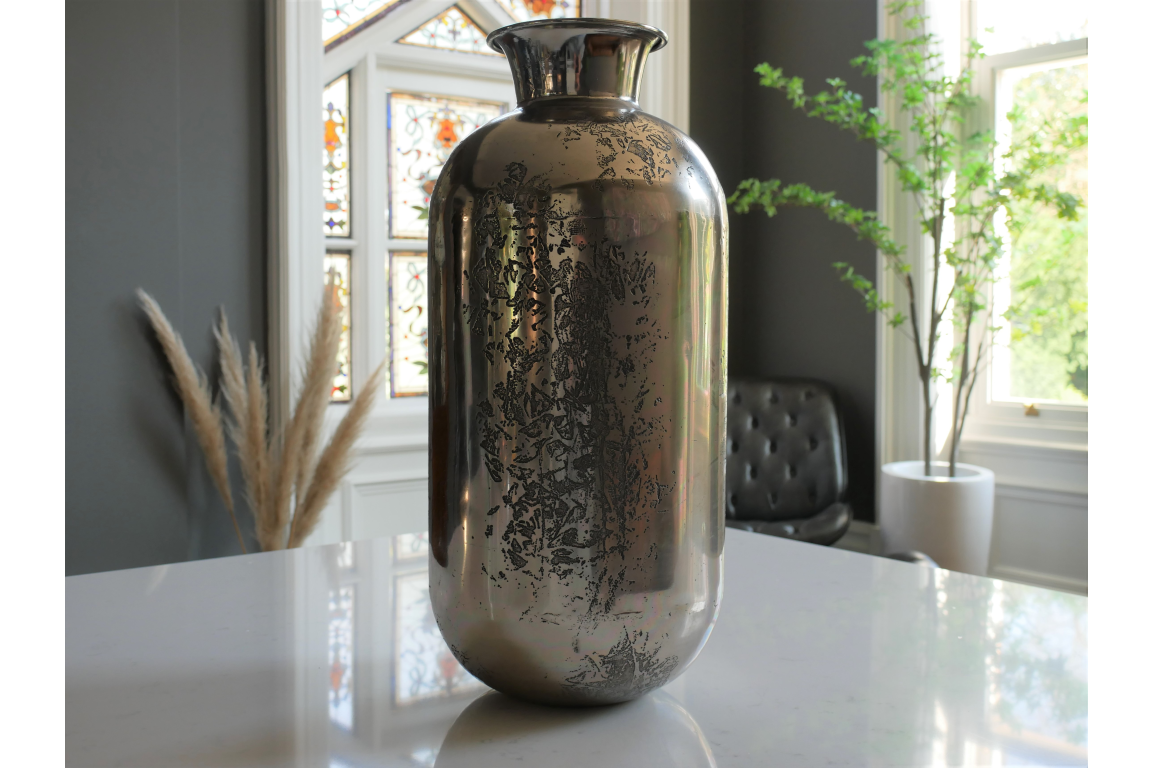 Aluminium Vase - Large (Silver)