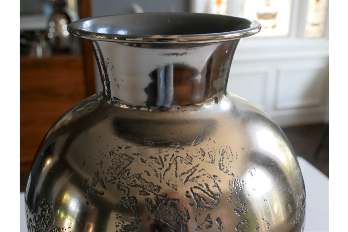 Aluminium Vase - Large (Silver)